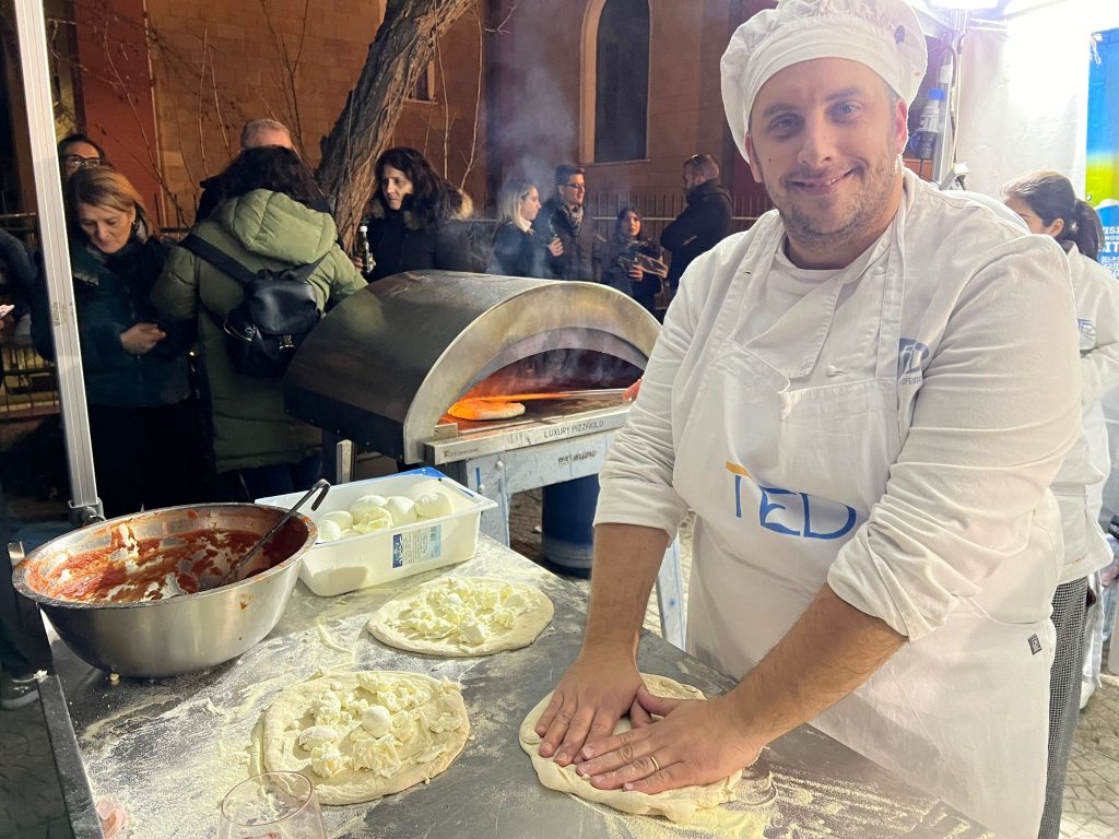 Pizza in piazza’, buona la prima anzi...ottima!